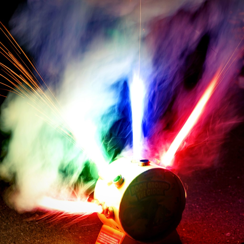 Tips on how to shoot your safe and sane fireworks. – Action Camera Blog