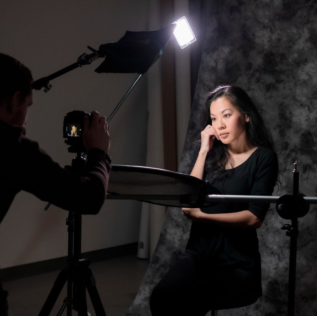 Reflectors: Why they are so important in your photography – Action ...